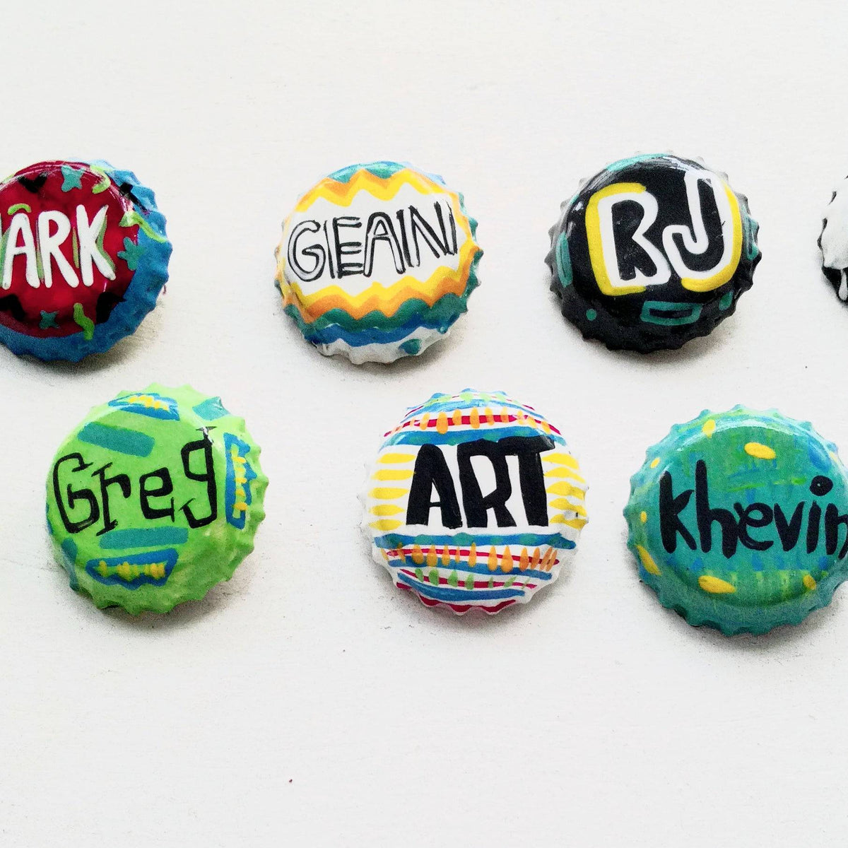 Custom Handpainted Pins and Hairclips by Sapinsapin Tanzan – Common Room PH